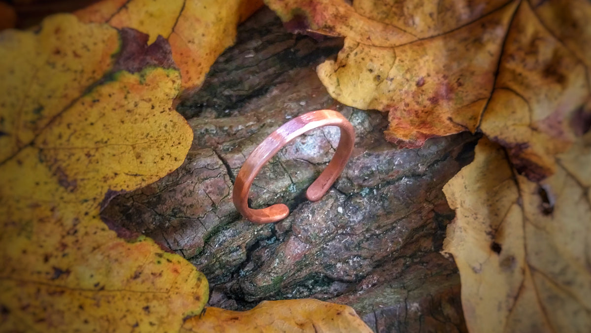 Narrow Hammered Copper Toe Ring | by Bike & Boat